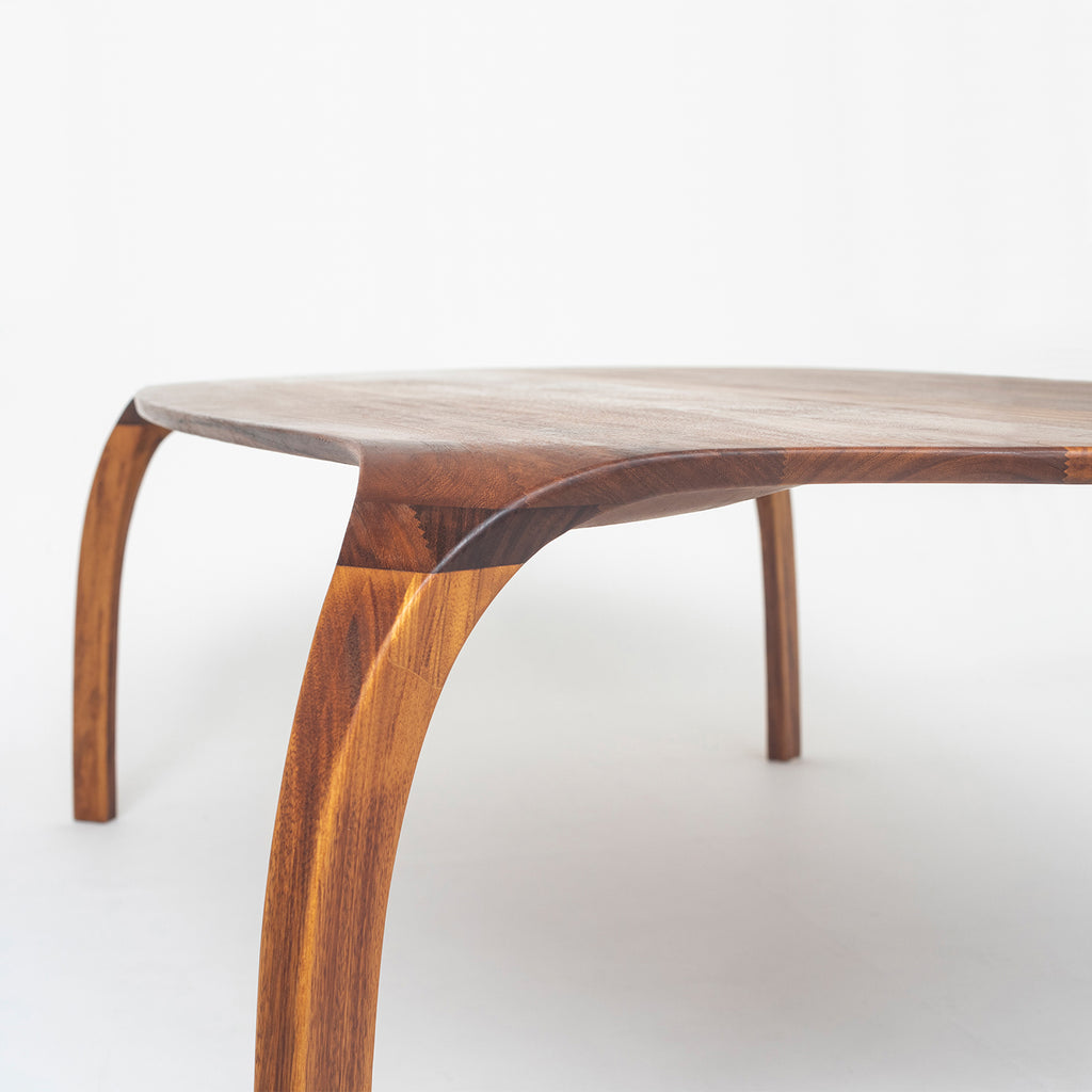 Kaona Dining Table – nama-d Studio